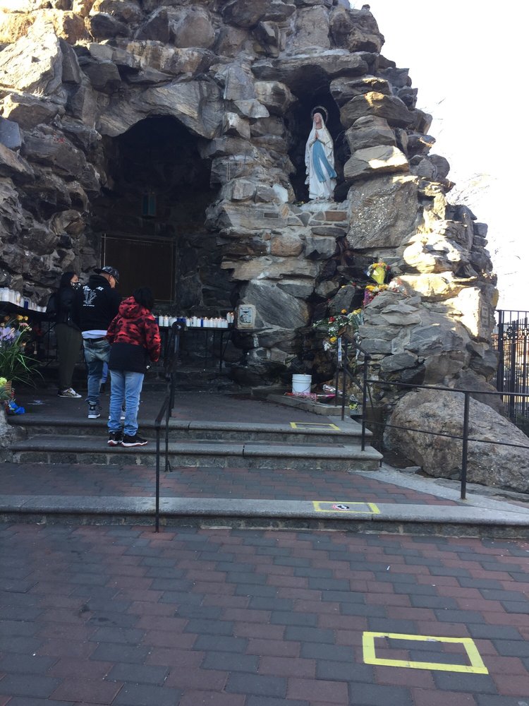 ST LUCY’S CHURCH - Updated January 2025 - 24 Photos - 833 Mace Ave ...