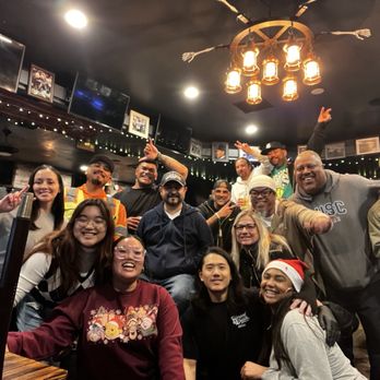 SHIPMATES RESTAURANT & SPORTS BAR - Updated January 2025 - 443 Photos ...