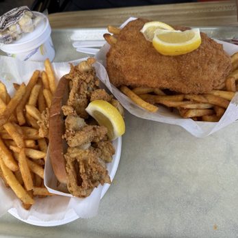 THE CLAM CASTLE - Updated October 2025 - 360 Photos & 370 Reviews ...