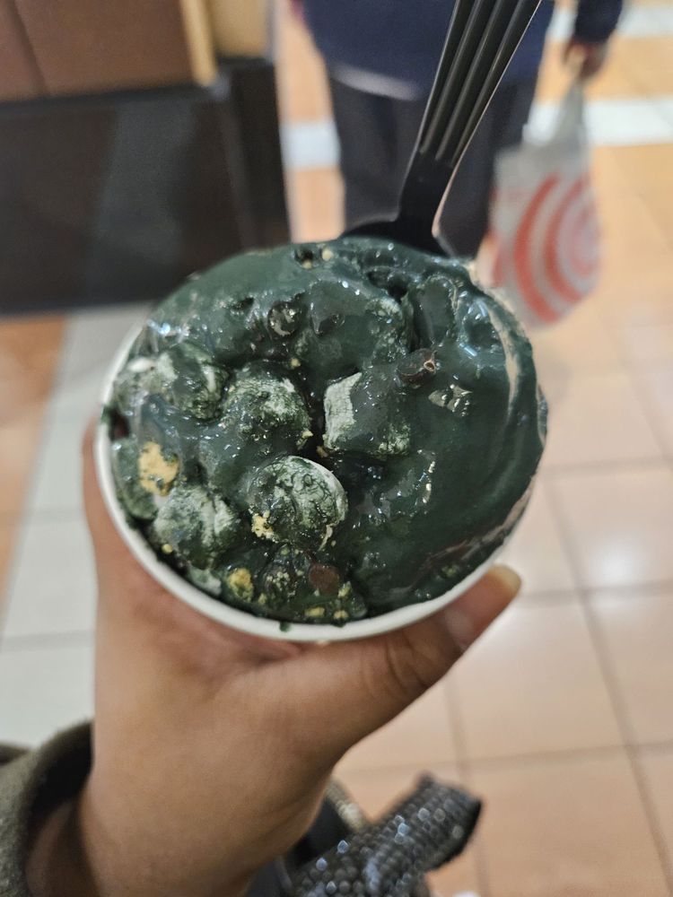 COLD STONE CREAMERY - Updated October 2025 - 90 Photos & 82 Reviews ...