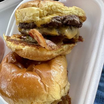 SMALLS SLIDERS - Updated December 2024 - 22 Photos & 23 Reviews - 3394 ...