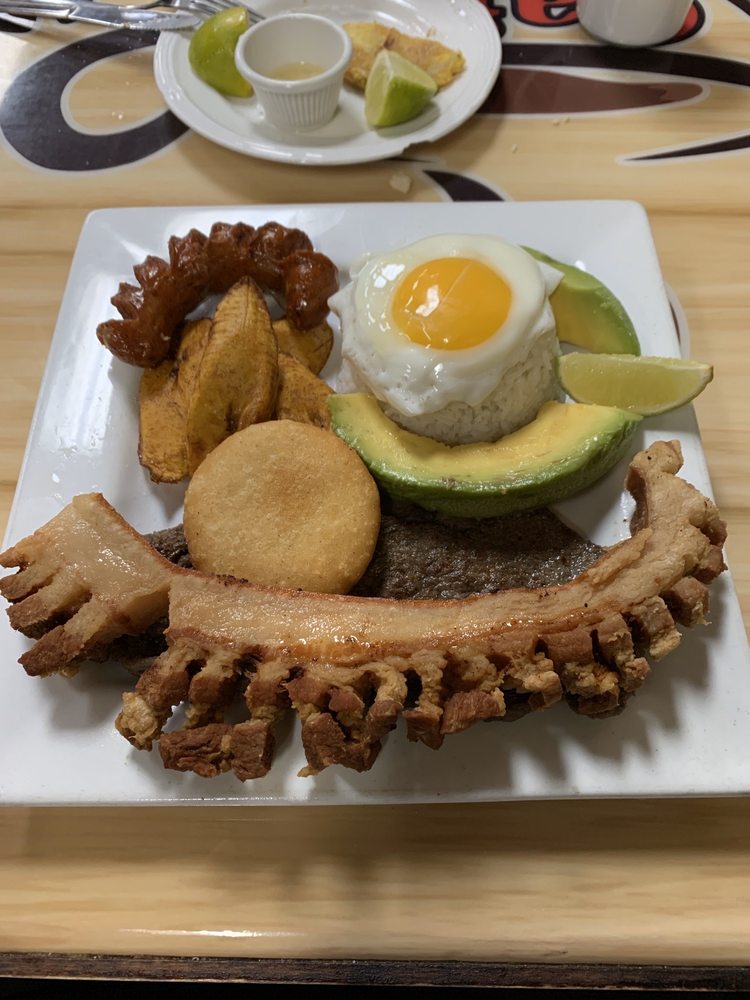 CAFE QUE RICO - 29 Photos & 24 Reviews - 1822 NE Miami Gardens Dr ...