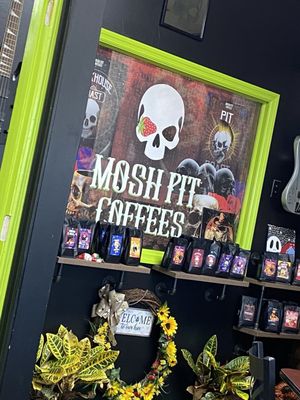 MOSH PIT EATS - Updated August 2025 - 33 Photos & 37 Reviews - 111 Old ...