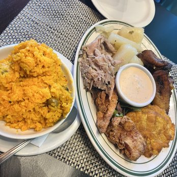 PARADA 22 - Updated August 2024 - 1592 Photos & 1494 Reviews - 1805 ...