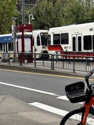 KAISER PERMANENTE INTERSTATE MEDICAL OFFICE SOUTH - Updated November ...