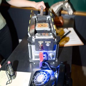 SURE LOCK ESCAPES - Updated June 2025 - 25 Photos & 66 Reviews - 17130 ...