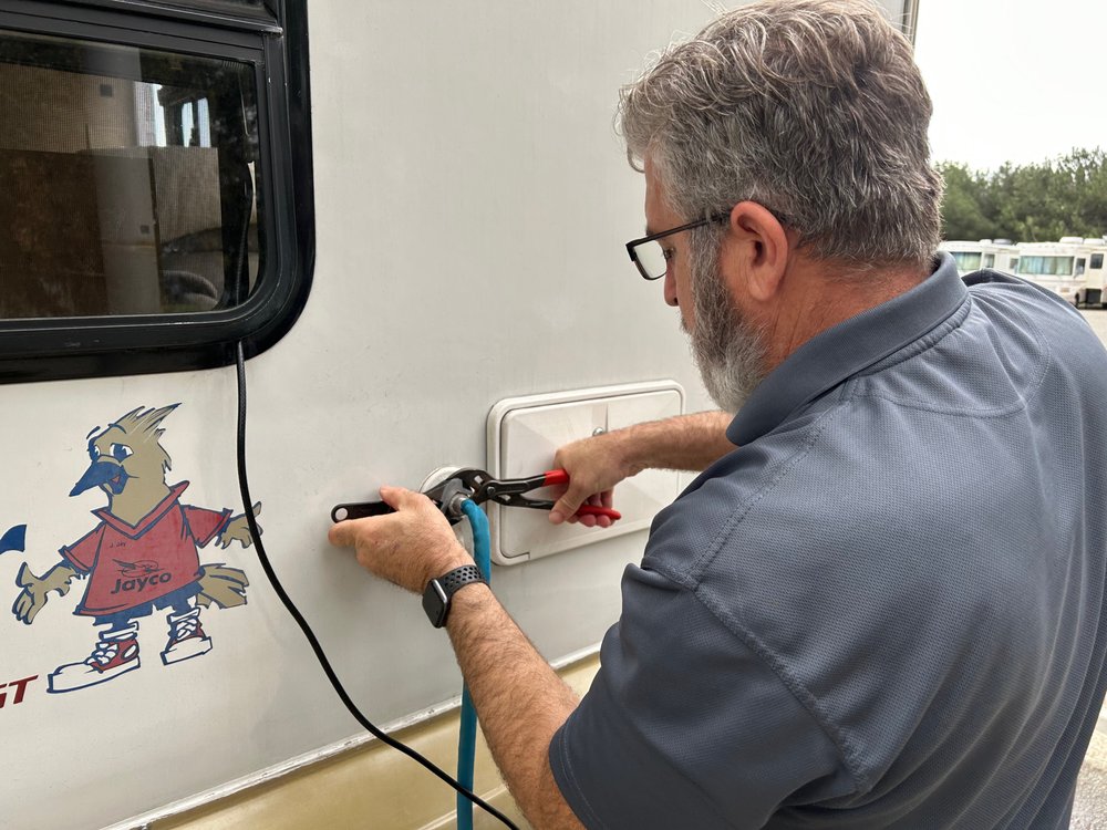 LAVENDER MOBILE RV SOLUTIONS - Updated August 2025 - Request a Quote ...