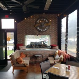 RUSTY BUCKET RESTAURANT AND TAVERN - Updated April 2026 - 282 Photos ...