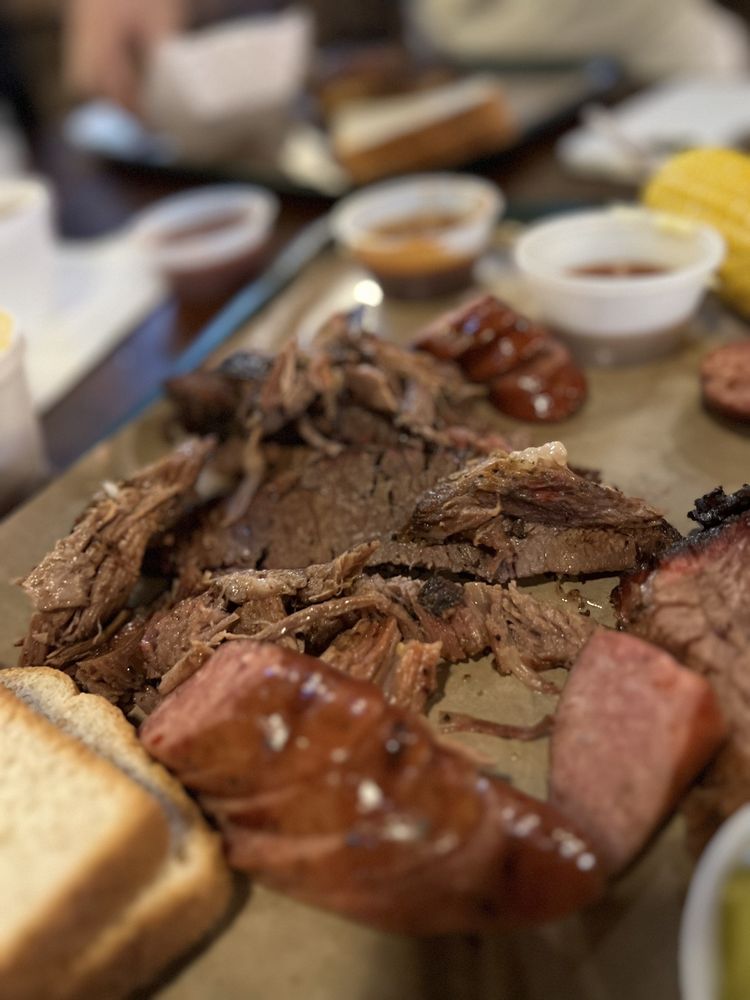 HARD EIGHT BBQ - Updated January 2026 - 4958 Photos & 4432 Reviews ...