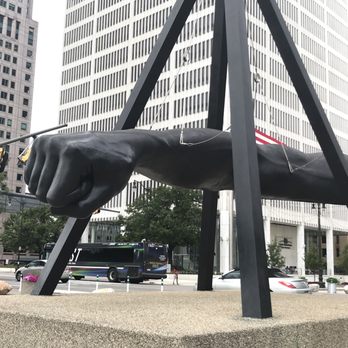 MONUMENT TO JOE LOUIS - Updated August 2024 - 48 Photos & 19 Reviews ...