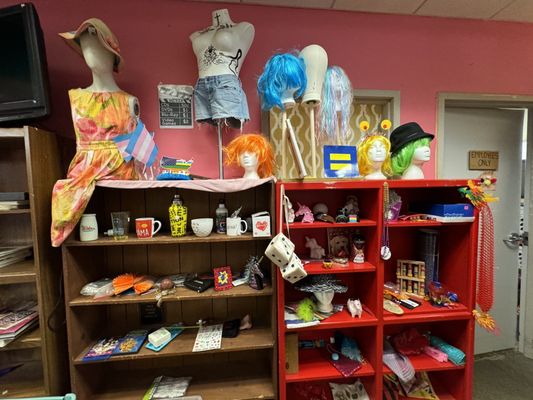 DIVERSITY THRIFT - Updated December 2025 - 83 Photos & 113 Reviews ...