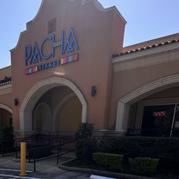 PACHA NIKKEI - Updated October 2025 - 598 Photos & 151 Reviews - 10001 ...