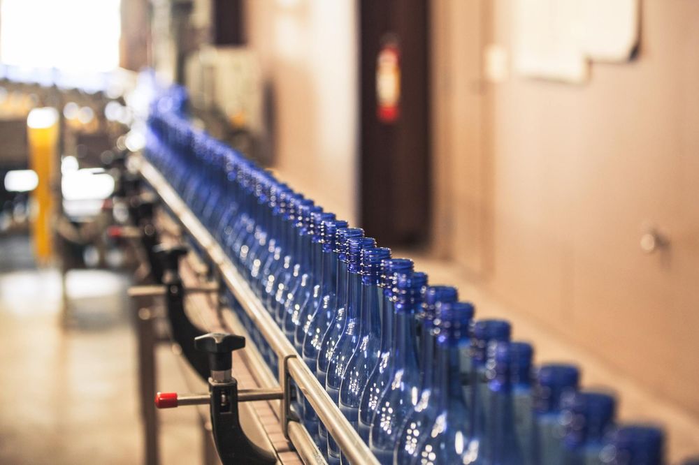 PARADISO WATER - Updated August 2025 - 25 Photos - 2451 Van Buren St ...