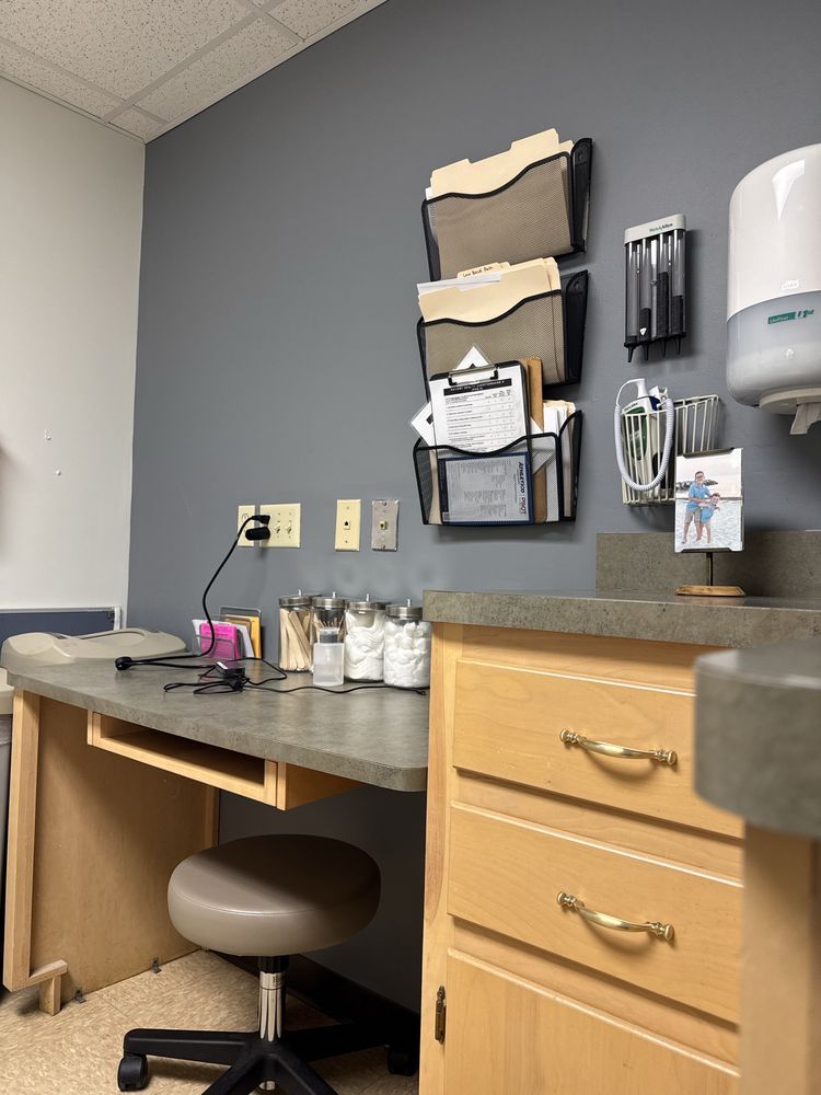MIDLOTHIAN FAMILY PRACTICE - Updated May 2026 - 25 Reviews - 3000 ...