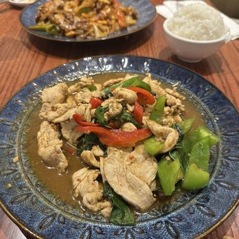 SIAM HOUSE THAI RESTAURANT - Updated January 2026 - 301 Photos & 620 ...