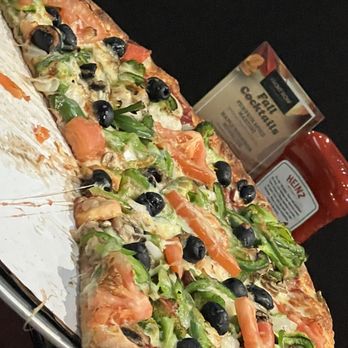 FRONT ROW PIZZERIA - Updated December 2025 - 39 Photos & 186 Reviews ...