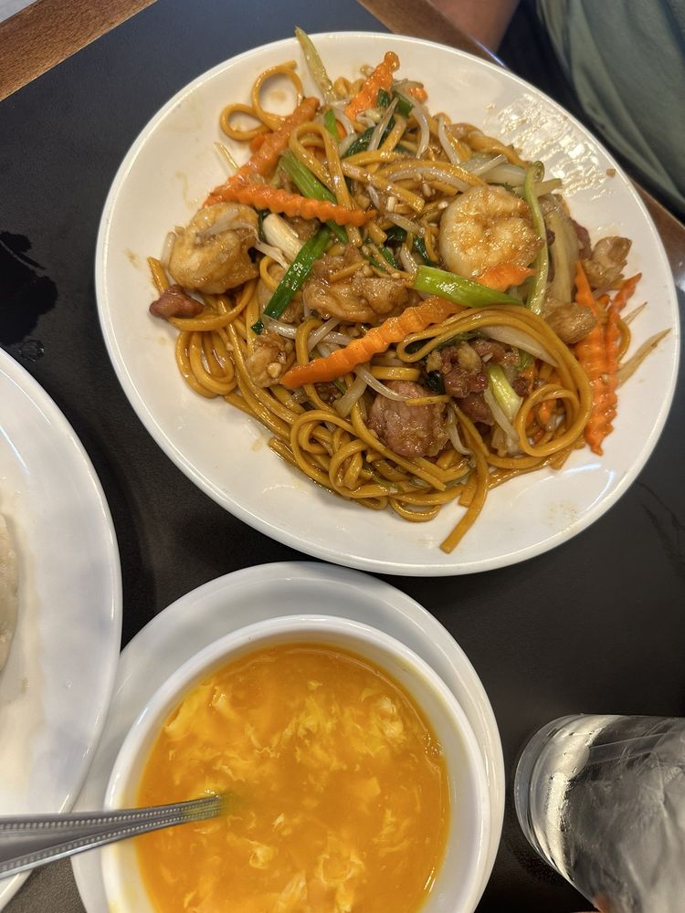 MOO GOO CHINESE RESTAURANT - Updated July 2025 - 1765 Lee Trevino Dr ...