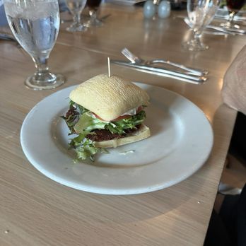 TASTE! CRAFT EATERY - SAN LUIS OBISPO - Updated October 2024 - 990 ...