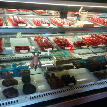 THE CHOCOLATE RABBIT - Updated December 2025 - 17 Photos - 11 Queen ...