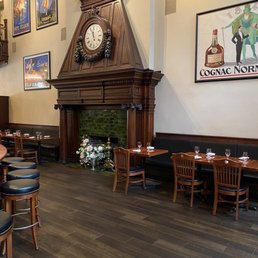 LIGHTFOOT RESTAURANT - Updated October 2025 - 415 Photos & 614 Reviews ...