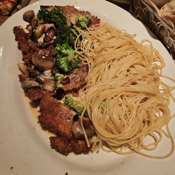 THE CHEESECAKE FACTORY - Updated September 2024 - 1306 Photos & 984 ...