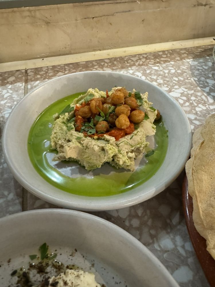 KISA - Updated November 2024 - 17 Photos - 195 Cuba St, Wellington, New ...