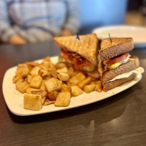 LAUNCHPAD GOLF - Updated November 2025 - 31 Heritage Pointe Drive ...