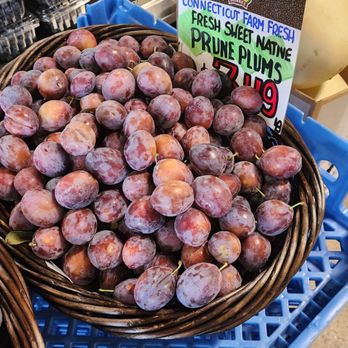 CONNECTICUT NATURAL FOOD & PRODUCE MARKET - Updated January 2026 - 141 ...