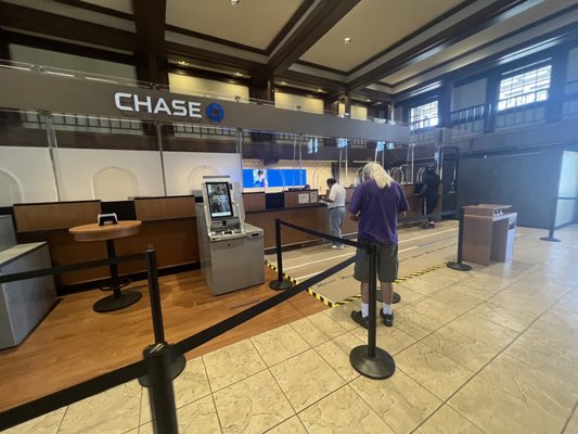 CHASE BANK - Updated September 2025 - 29 Photos & 68 Reviews - 5825 ...