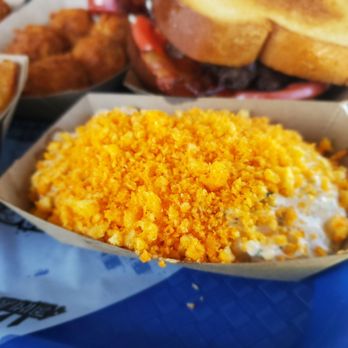 THE FLYING ELBOW - Updated June 2024 - 51 Photos & 33 Reviews - 229 N ...