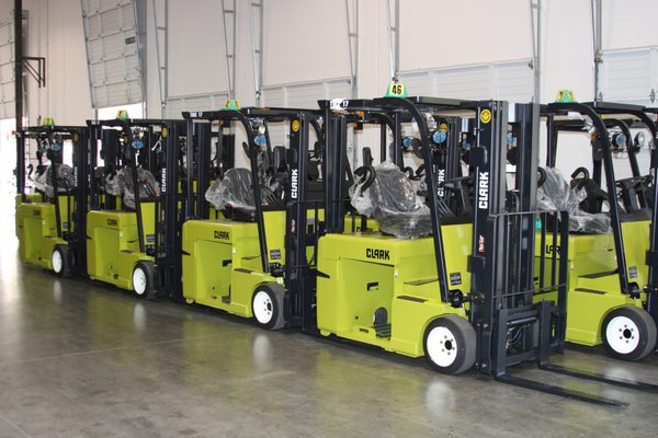 CAL-LIFT, INC. - Updated December 2025 - 13027 Crossroads Pkwy S, City ...