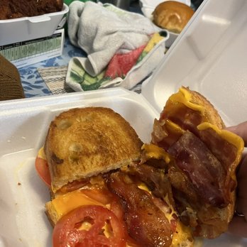 RUSTY ROOSTER SALOON - Updated July 2025 - 60 Photos & 37 Reviews ...