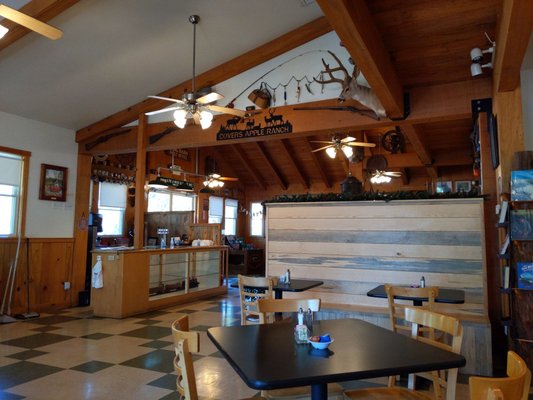 COVER’S APPLE RANCH - Updated May 2025 - 205 Photos & 293 Reviews ...