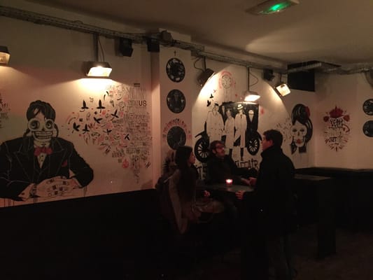 L’INTERNATIONAL - Updated 05/2025 - 29 Photos & 81 Reviews - 5-7 rue ...