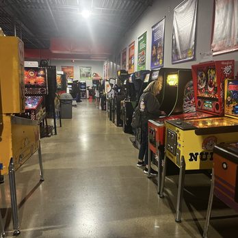 PAST TIMES ARCADE - Updated December 2025 - 73 Photos & 17 Reviews ...