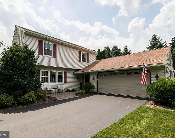 MARK AMADIO - KELLER WILLIAMS - Updated August 2025 - 300 Willowbrook ...