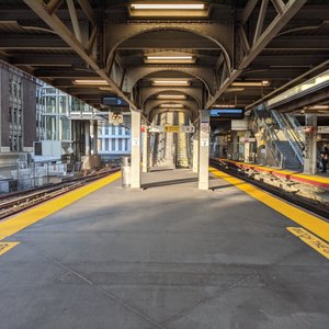 WANTAGH LIRR STATION - Train Stations - Sunrise Hwy & Wantagh Ave ...