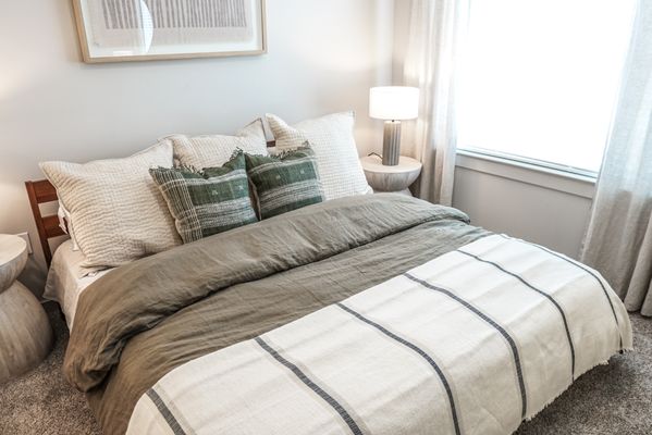 HIGHGROVE LUXURY APARTMENTS - 5900 Cameron Rd, Austin, Texas ...