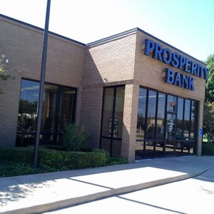 FIRST FINANCIAL BANK - Updated August 2025 - 12 Reviews - 3300 S 14th ...