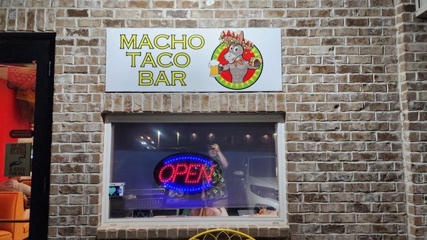 MACHO TACO BAR & GRILL - Updated October 2025 - 85 Photos & 32 Reviews ...