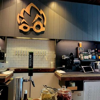 THE HALL BY BEER LAB HI - Updated April 2025 - 999 Photos & 270 Reviews ...