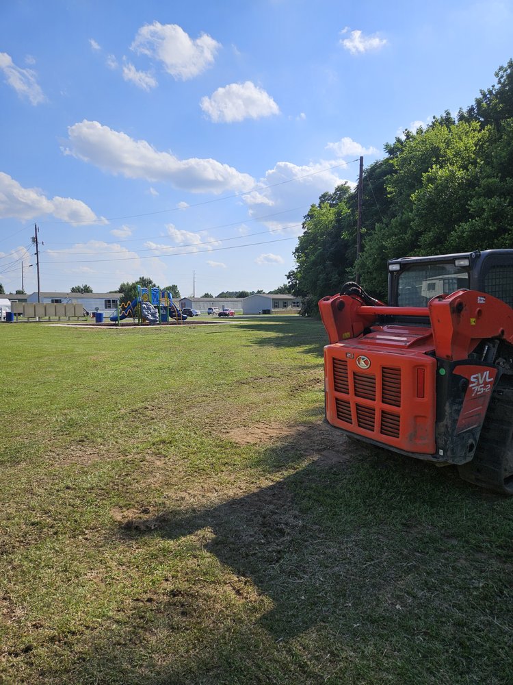 PANDA EXPRESS LAWN CARE - Updated August 2024 - 10 Photos - Dothan ...