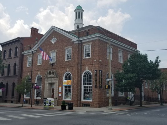 MARTIN LIBRARY - Updated October 2025 - 18 Photos & 11 Reviews - 159 E ...