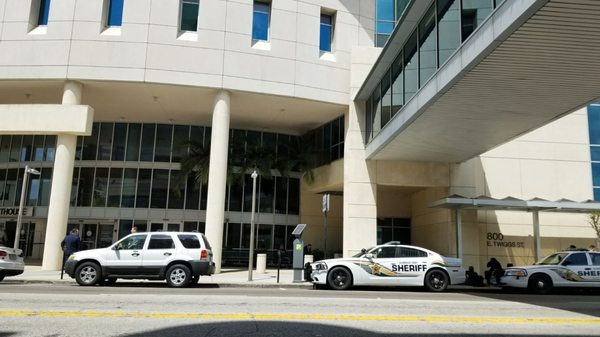 GEORGE E EDGECOMB COURTHOUSE - Updated December 2025 - 17 Photos & 11 ...