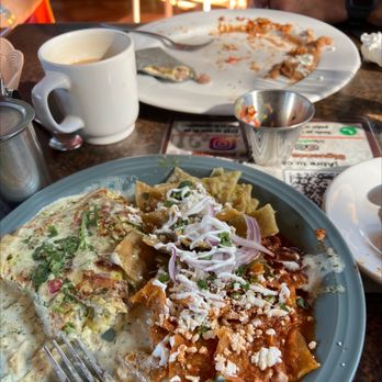 RESTAURANT CAFÉ LUKUMBÉ - Updated October 2025 - 98 Photos & 16 Reviews ...