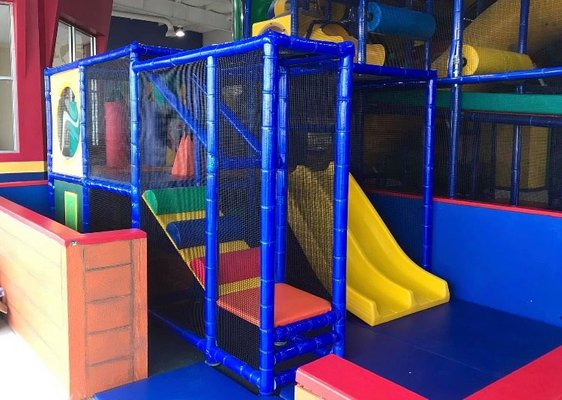 ESCAPADES FAMILY FUN CENTER - 15 Photos - 4241 W Williamsburg Blvd ...