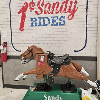 MEIJER - Updated December 2025 - 41 Photos & 28 Reviews - 6610 ...