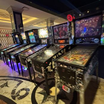 LUCKY SNAKE ARCADE & SPORTS BAR AT SHOWBOAT - Updated December 2025 ...