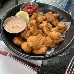 SHUCKERS OYSTER BAR - Updated October 2025 - 703 Photos & 636 Reviews ...