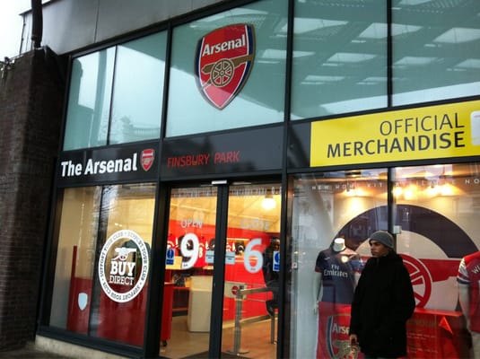 ARSENAL STORE - Updated July 2025 - 6-9 Station Place, London, United ...